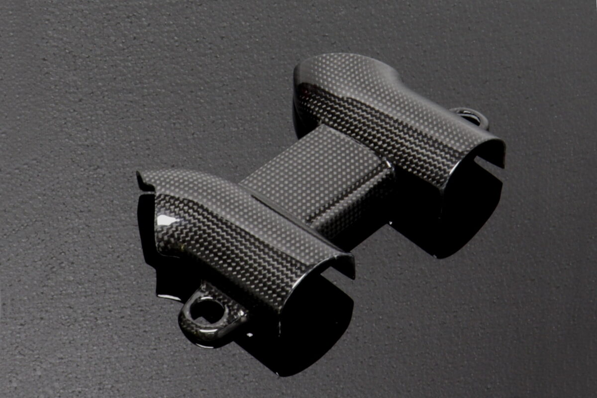 Carbon engine cover, Yamaha V-max - TYGA Performance Parts Europe