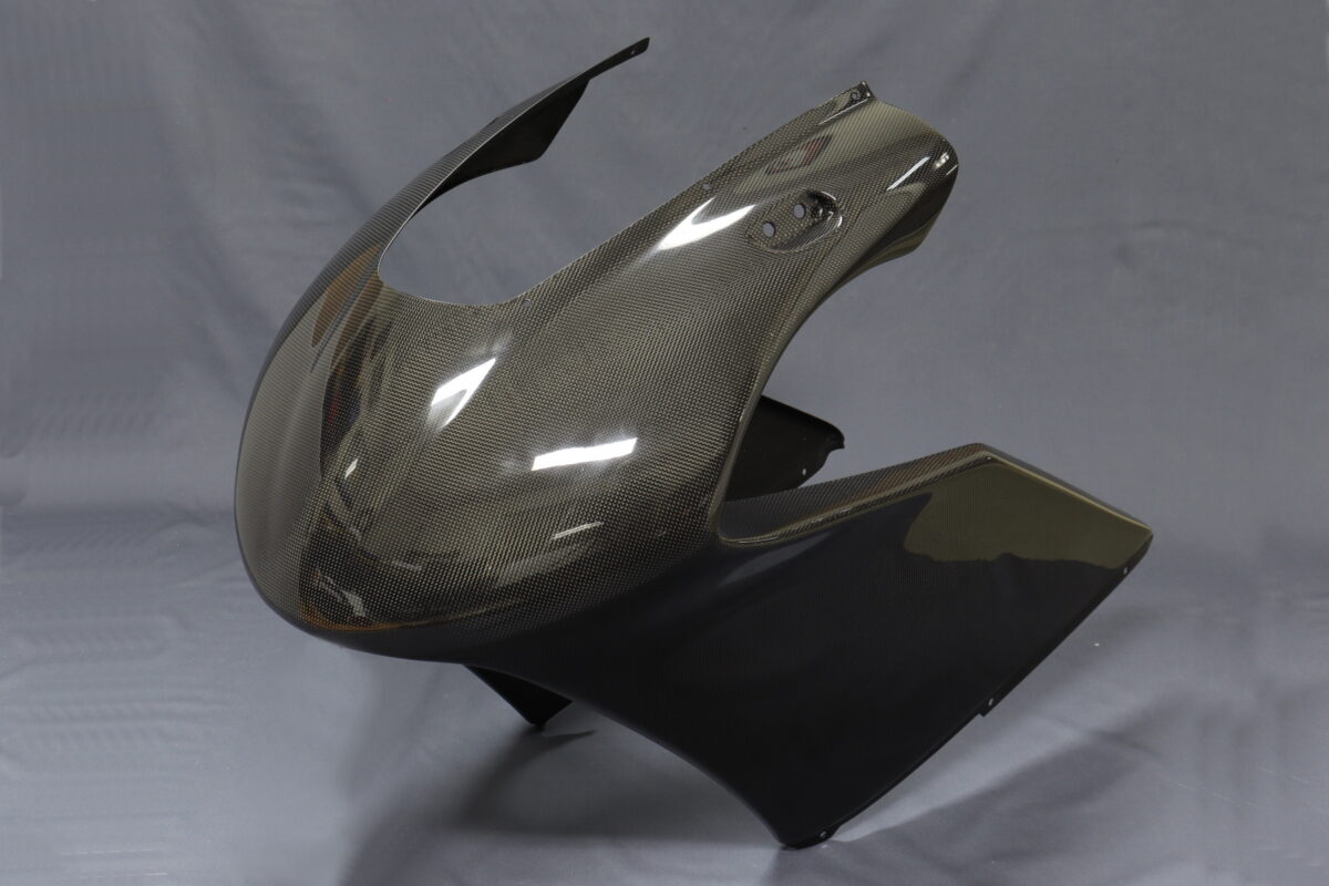 Suzuki RGV250 racing parts