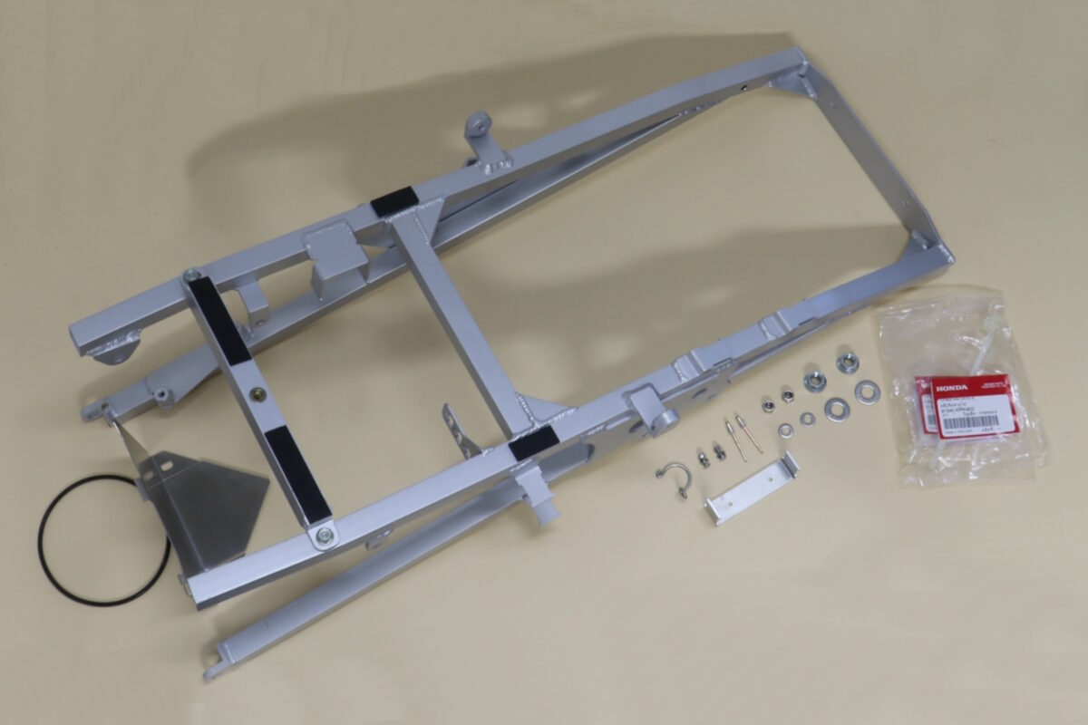 Subframe set, RC36-2, RC30 style - TYGA Performance Parts Europe