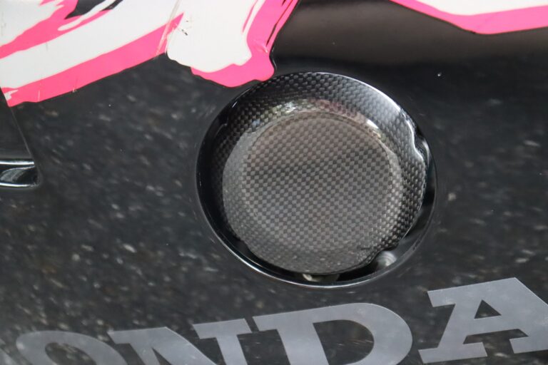 Carbon engine armour set, Honda MC19 and MC22 - TYGA Performance Parts ...